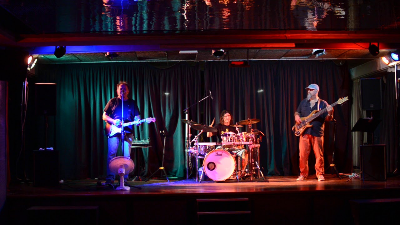 The Real Thing Blues Band LIVE Crossfire - YouTube