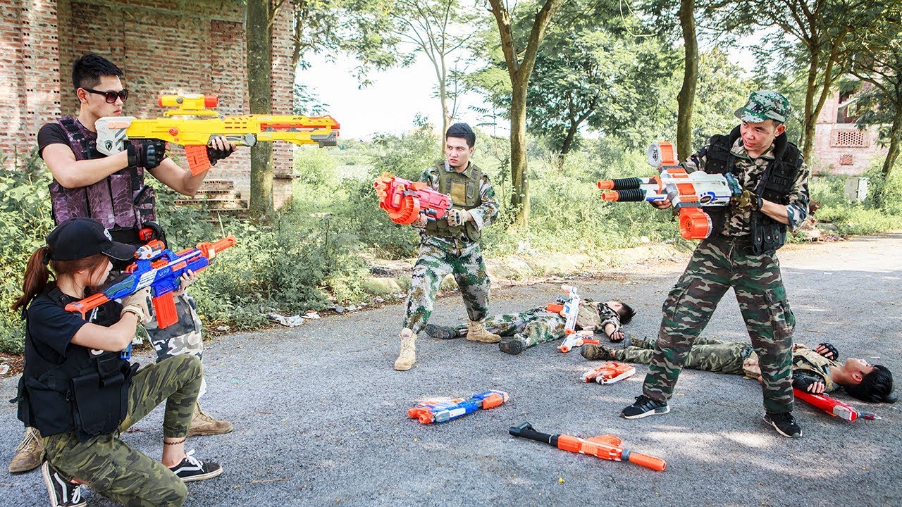 NERF WAR : SWAT Warriors Nerf Guns Fight Bandits Crime Mask Armed ...