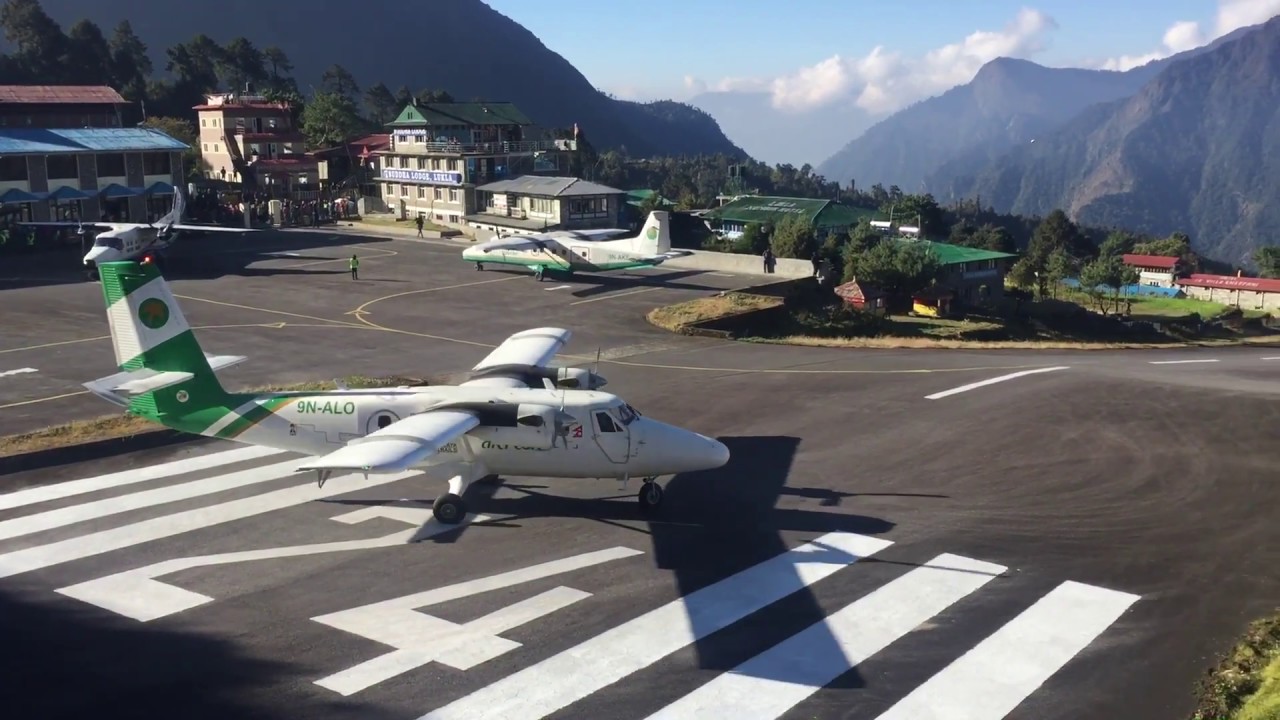 Lukla Airport (LUA) Busy Hour - YouTube