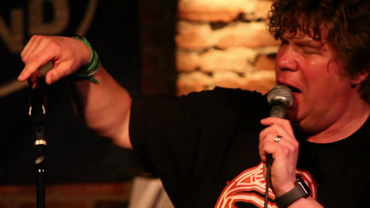 SAM HUBER "TOP OF THE WORLD" — Live at the Bitter End - YouTube