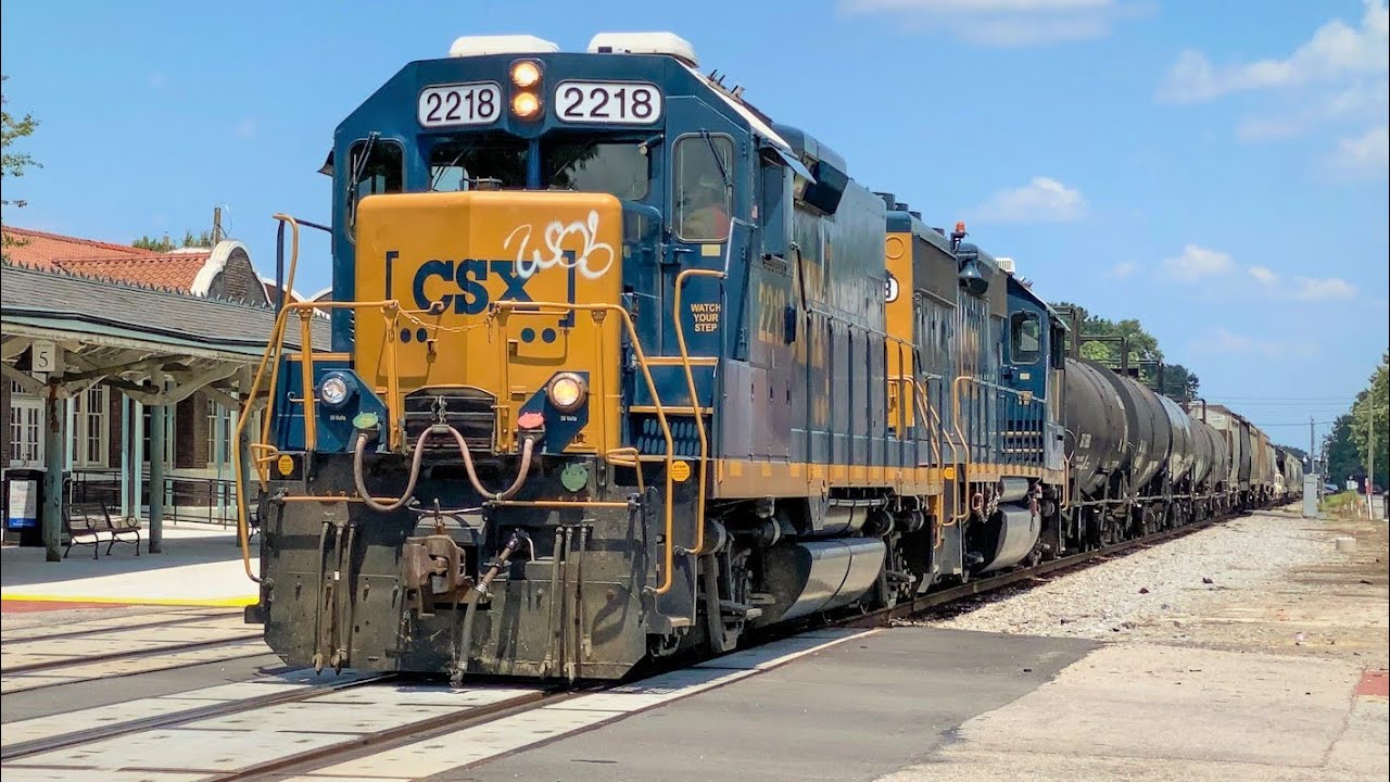 Slug 2218 With Great K5LA Leads CSX L237 Through Wilson - YouTube