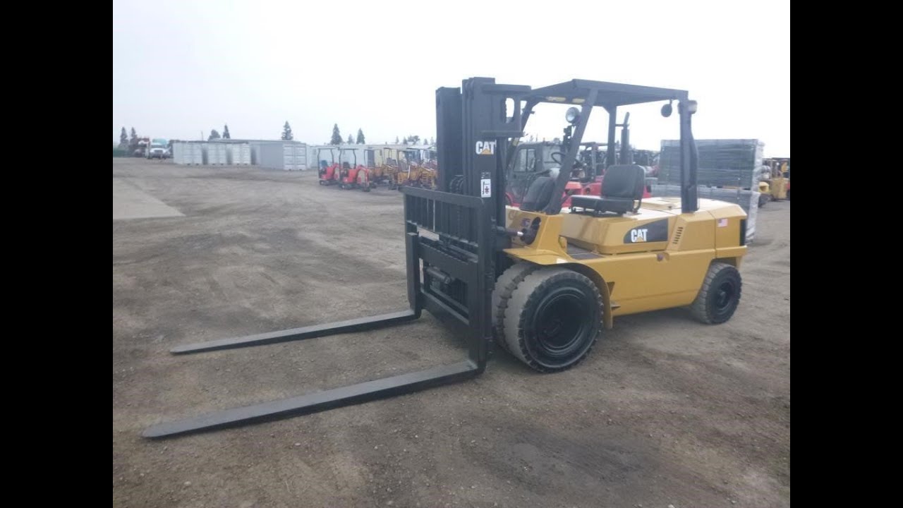 Caterpillar DP50 Forklift - YouTube