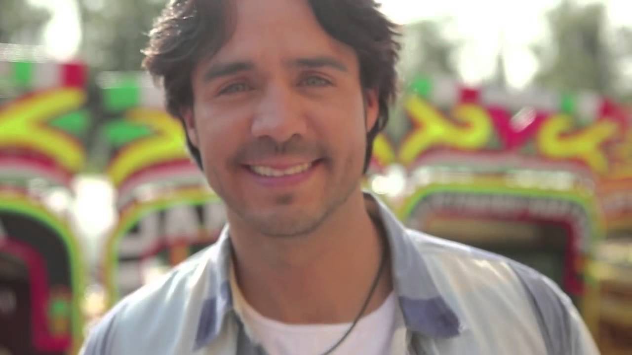 Jose ron es alejandro en / simplemente maria - YouTube