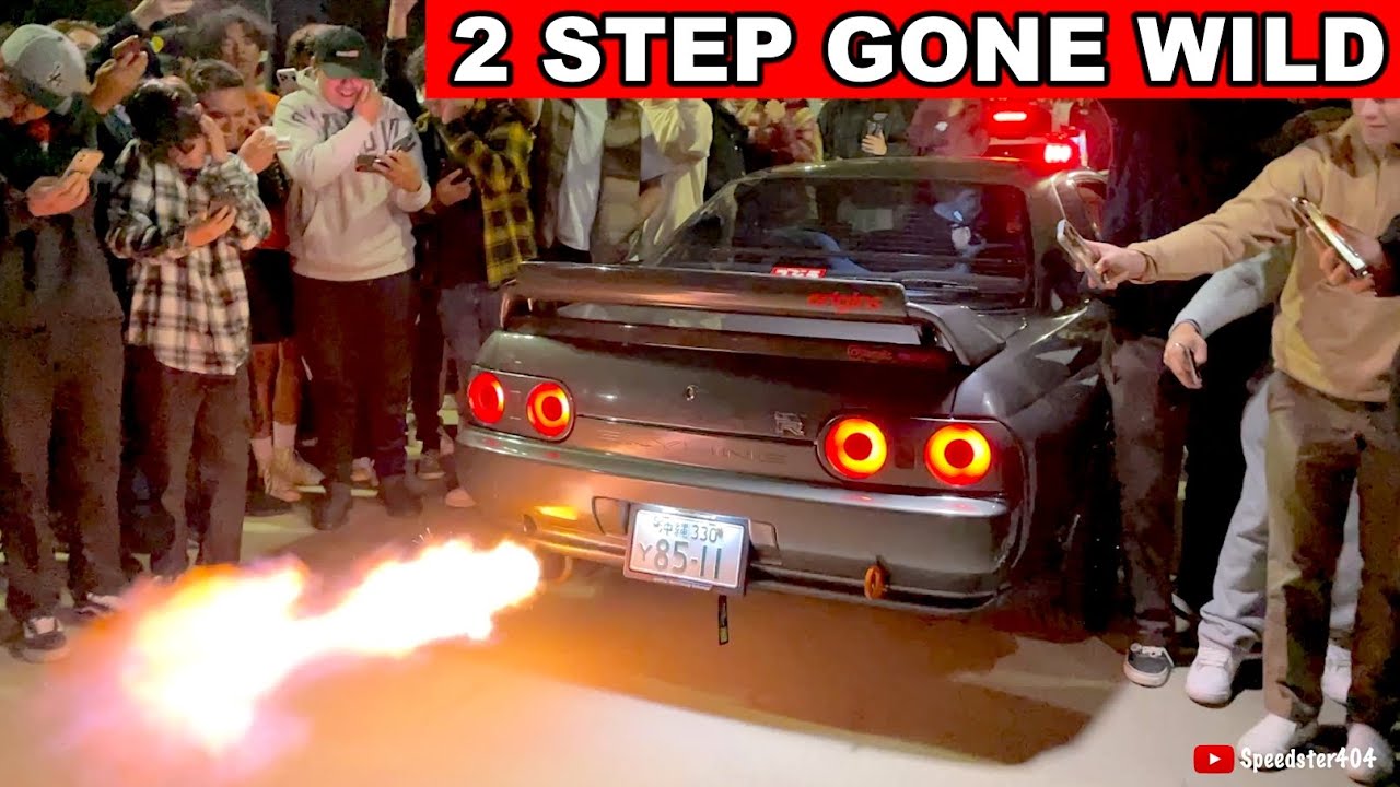 Crazy Loud R32 Skyline GTR 2 Step, Goes Brapapapa Shooting Huge Flames ...