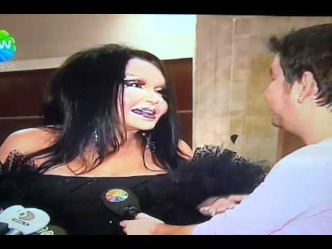 Bülent Ersoy  Kıbrıs konseri öncesi{DenizDiva}