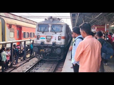 22159 Chennai Superfast Express Journey - Express Speeding On Rural ...