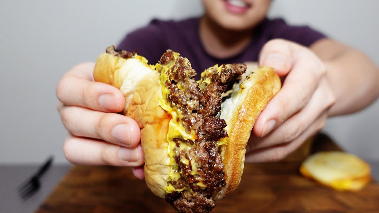MrBeast Burger Mukbang - Beast Style Burger, Grilled Cheese, Nashville ...