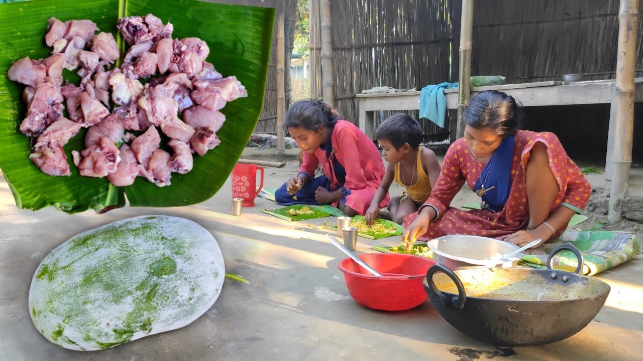 Chicken cooking & eating recipe at VERY POOR tribe family | how to cook ...