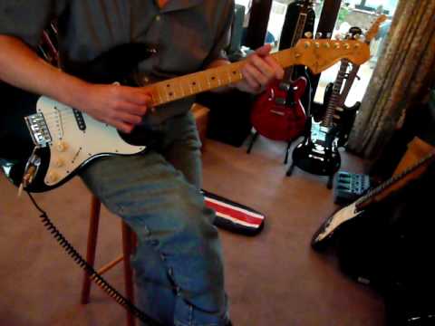 FENDER STRAT 76? - YouTube