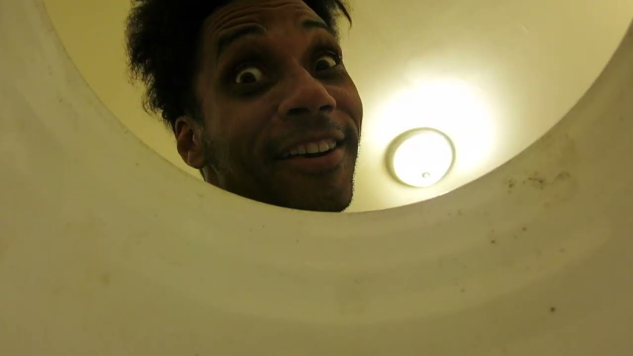 Still Looking- Issa Ibrahim - YouTube