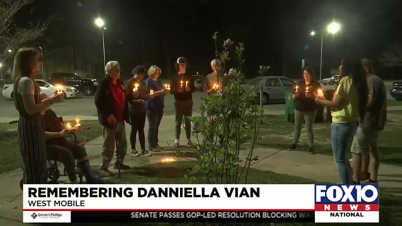 Friends and family remember Danniella Vian - YouTube