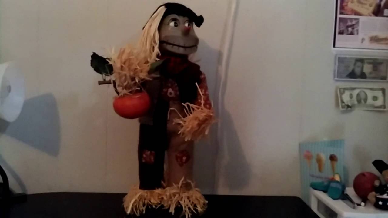 Gemmy Harvey The Talking Scarecrow (1997) RARE - YouTube