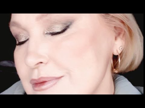Крашусь и снова немного ворчу🤭макияж всё лицо палеткой Mild Look🎨 - YouTube