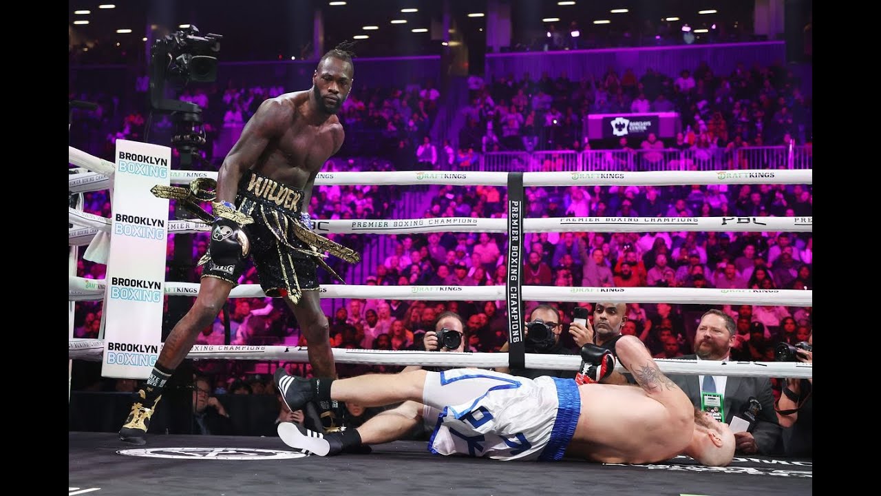 DEONTAY WILDER flattens ROBERT HELENIUS with one punch! Normal service ...