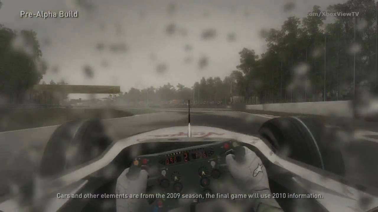 F1 2010 - First Look: B-Roll Gameplay Footage | HD - YouTube