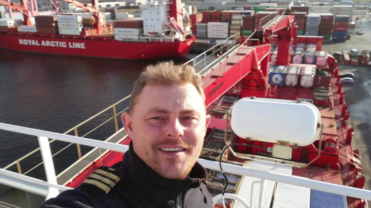 Med Lars Boss fra pol til pol - YouTube