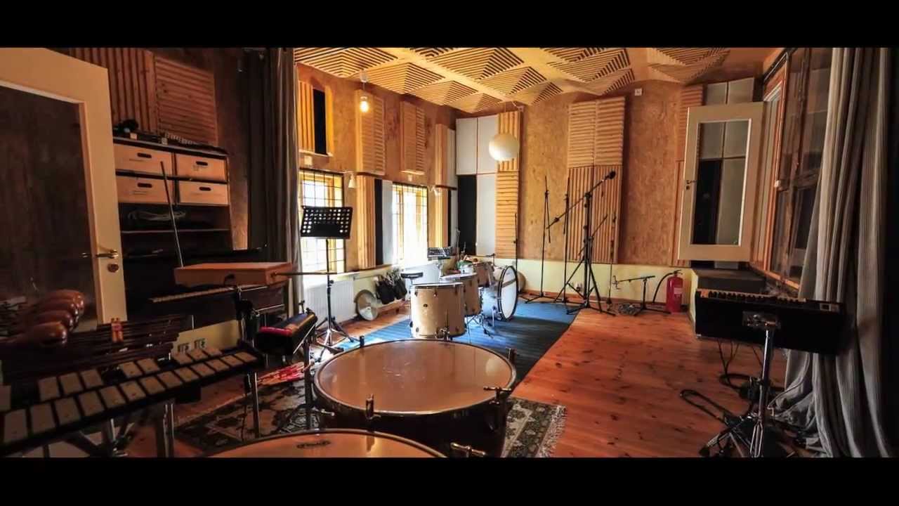 The Daily Roxette in the mighty AGM studio - (production preview) - YouTube