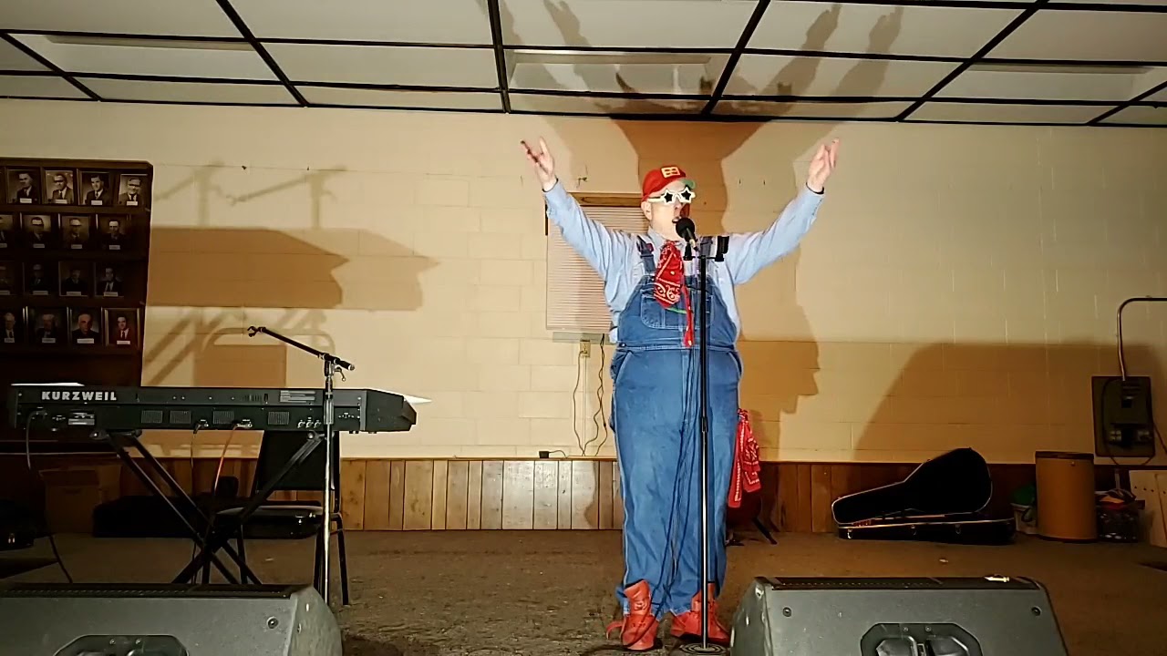 @Greg Hager Christmas Concert at the Valley City Eagle's Club with Mylo ...