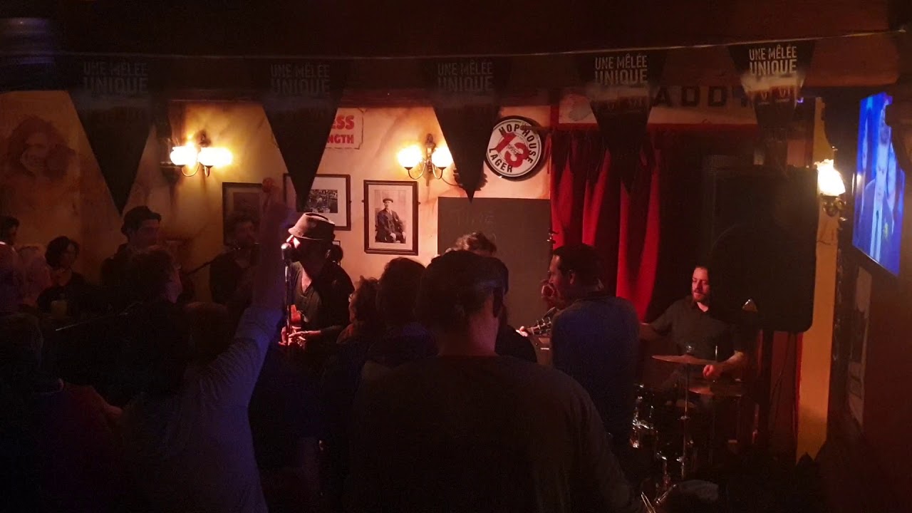 Les BARBICHES TOURNEURS fête de la ST PATRICK O'SULLY IRISH PUB BÉZIERS 🍀🍀 - YouTube