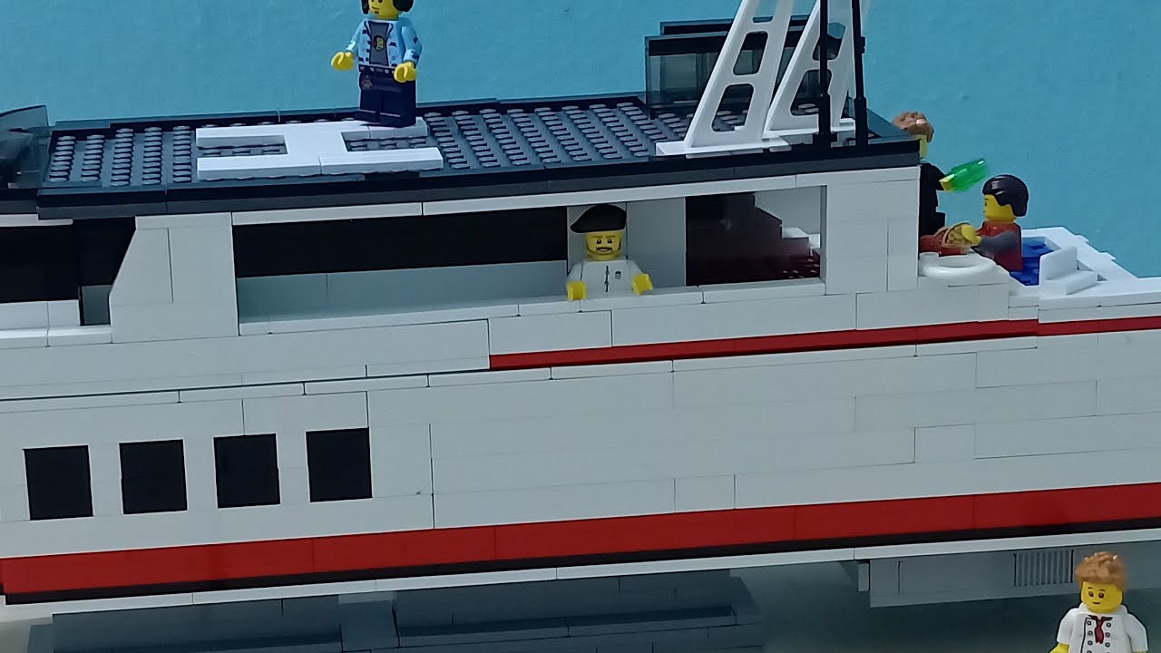 My lego moc Yacht ( HUGE ) - YouTube