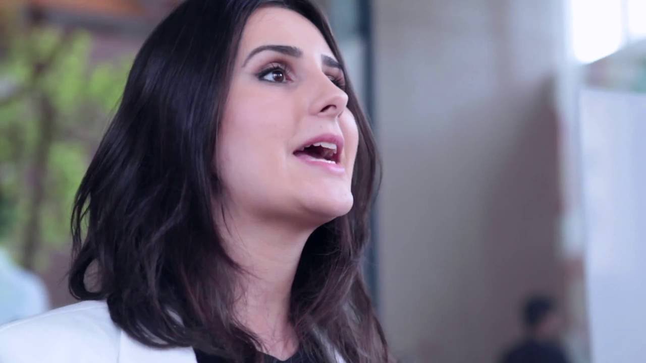 Lilian Oliveira | Customer Succes da Sambatech - YouTube