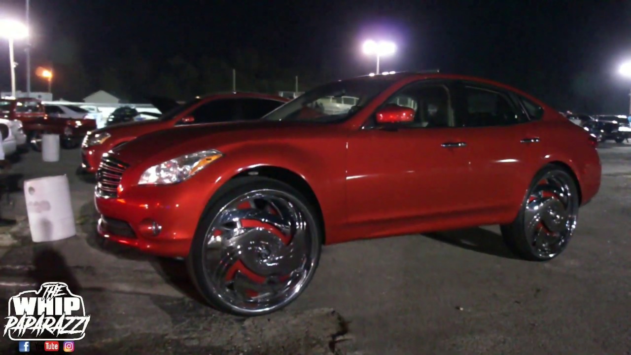 2022 Infiniti M37 Red