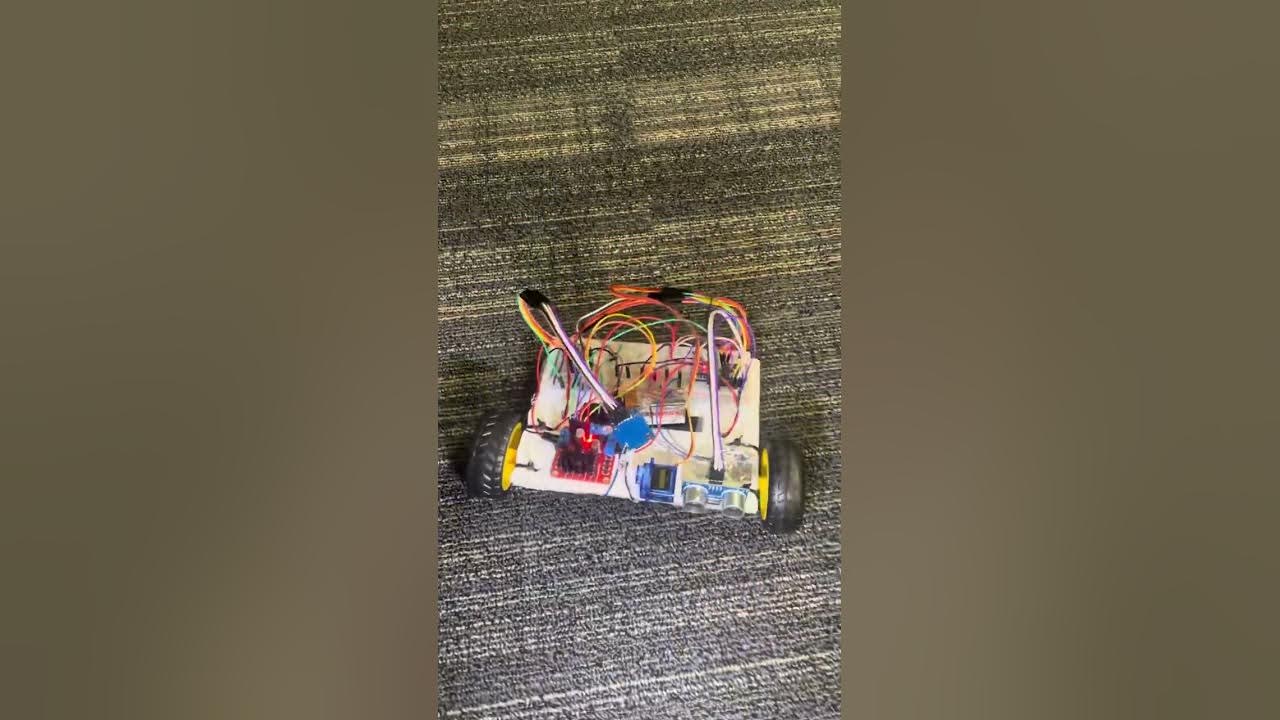 BIG MOTION‼️ fully functional light following collision avoiding arduino robot #diy #shmurda # ...