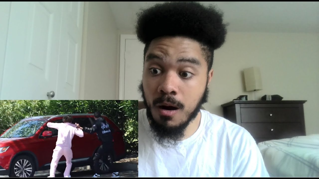 Reacting to pointing green beams at thugs prank!!!!! - YouTube