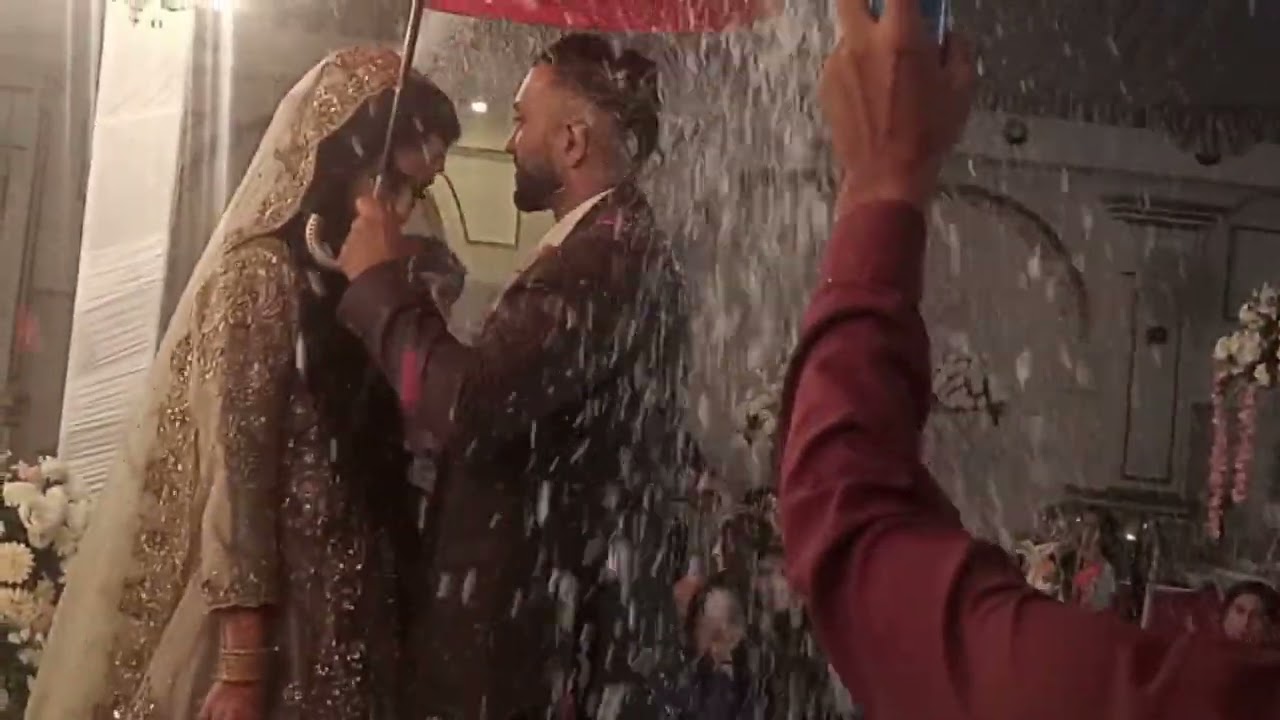 Bride and Groom Entry in Wedding- Bridal Entry- Walima Entrance Ideas ...