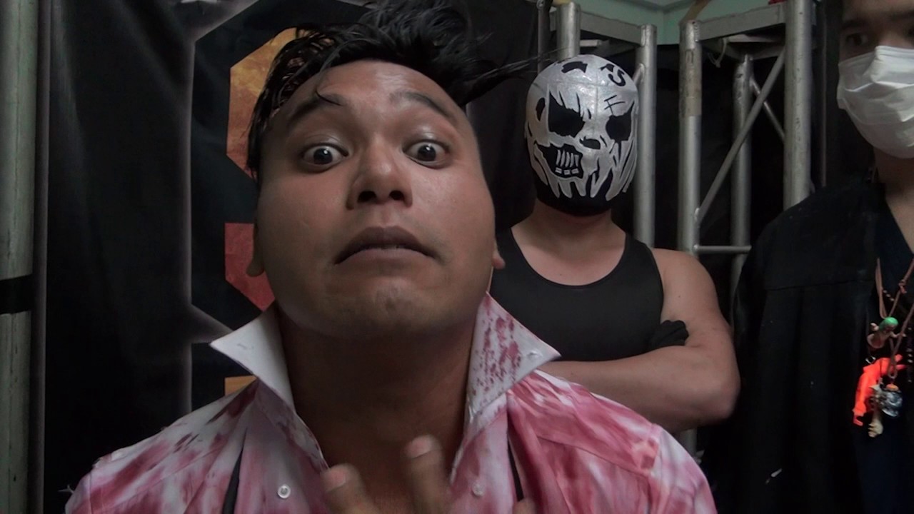 Team Horror takes on Team Technique - YouTube