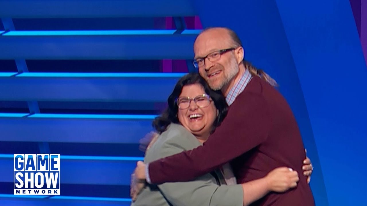 Muffy Versus Ryan | Master Minds - YouTube