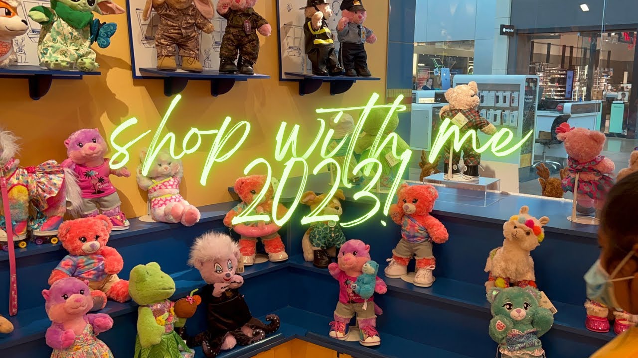 Lets look inside Build A Bear Workshop 2023 #buildabearworkshop # ...