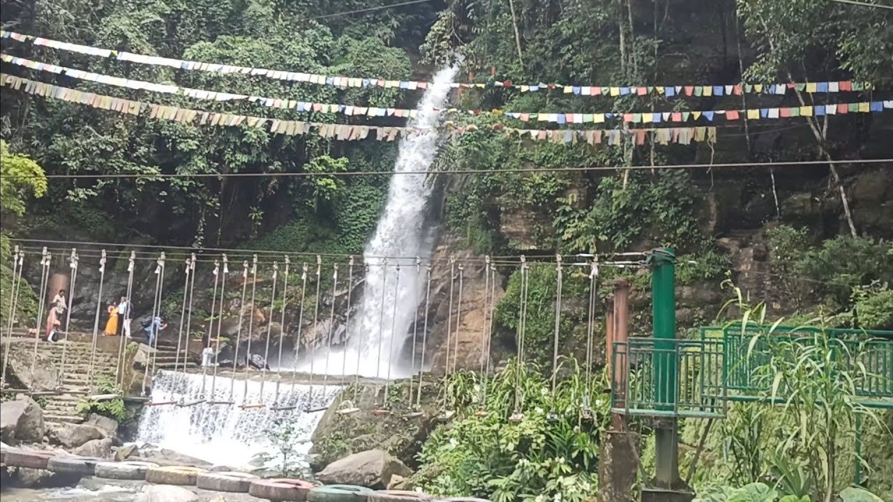 Ban Jhakri Waterfall #Gangtok#waterfall - YouTube