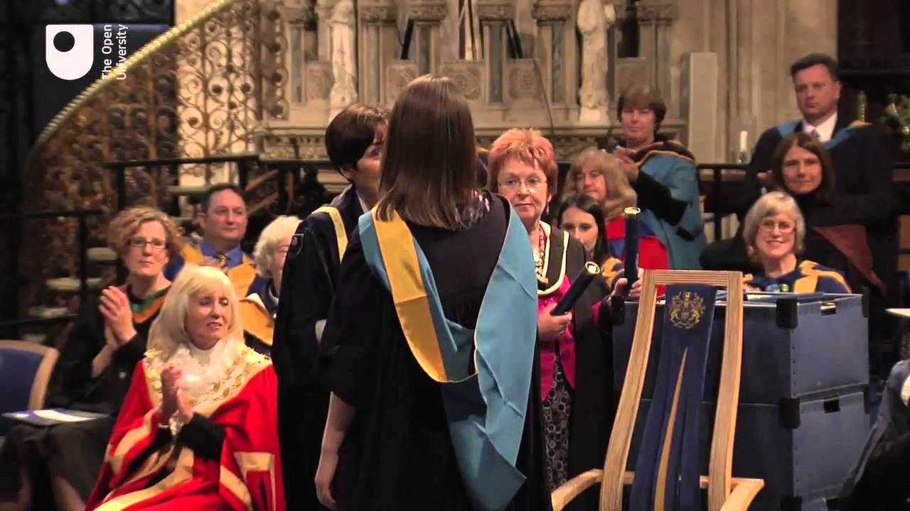 Ely degree ceremony, Saturday 30 May 18:30 - YouTube