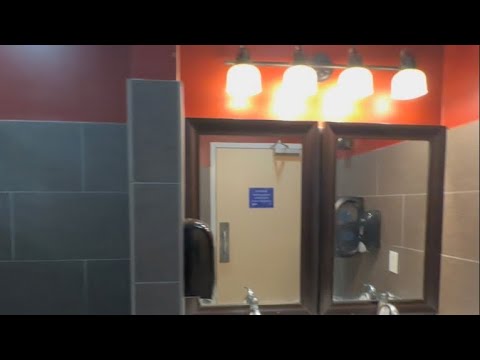 Older IHOP Men’s Restroom - YouTube