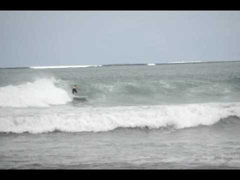 Hilo Hawaii Bay Front Surf - YouTube