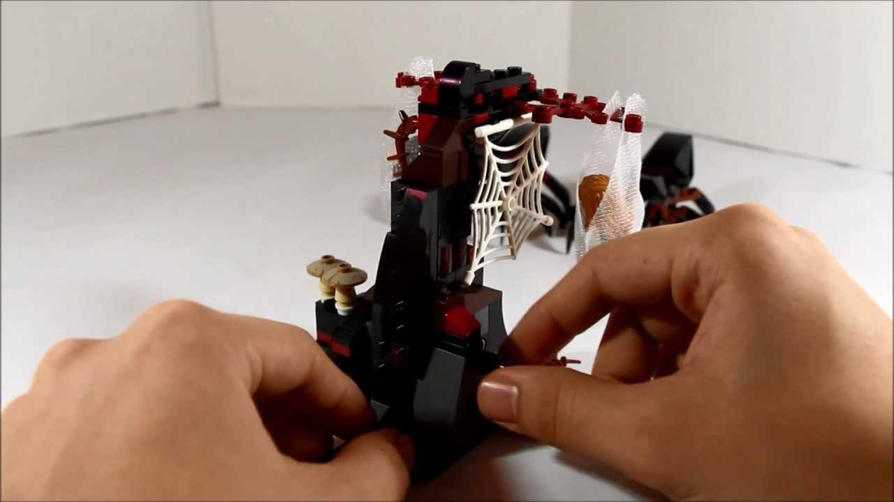 Lego The Hobbit Escape from Mirkwood Spiders Review - YouTube