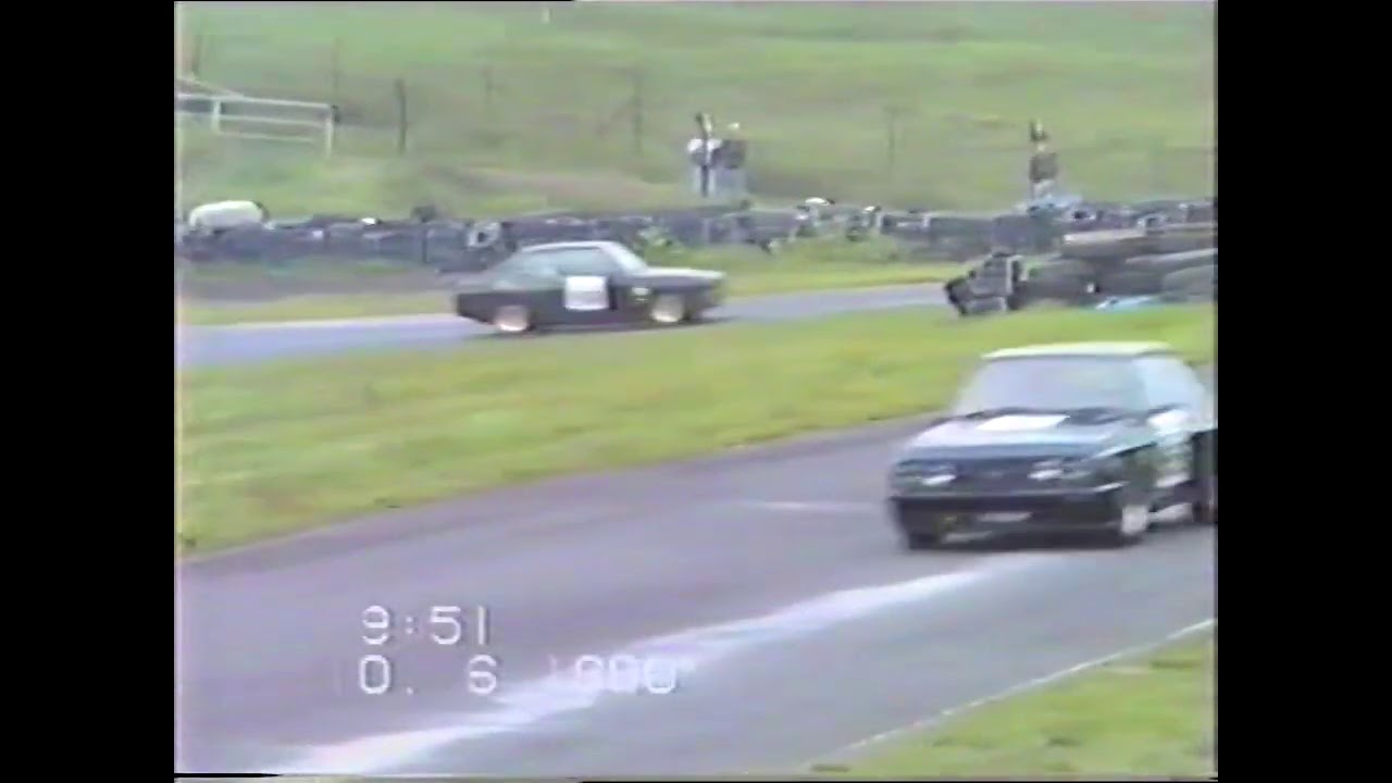 Vecta Fast Fords, Knockhill Race - June 1990 - YouTube