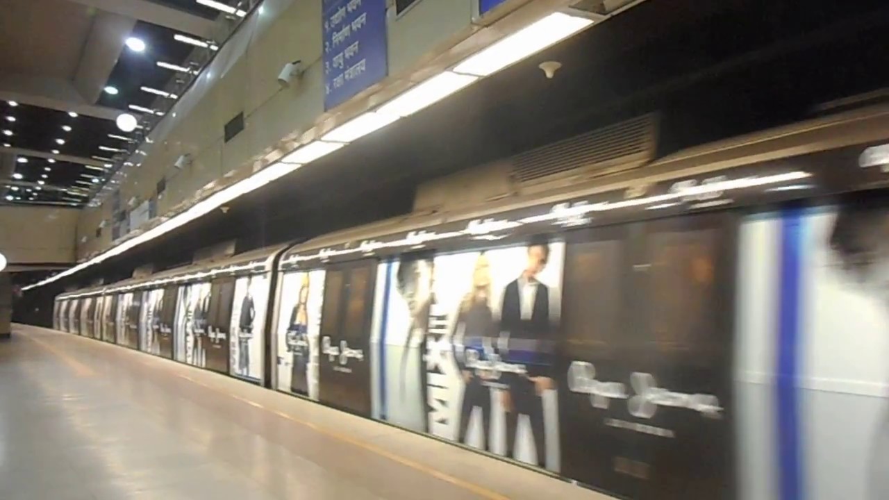 PEPE JEANS Delhi Metro Train Wrap - YouTube