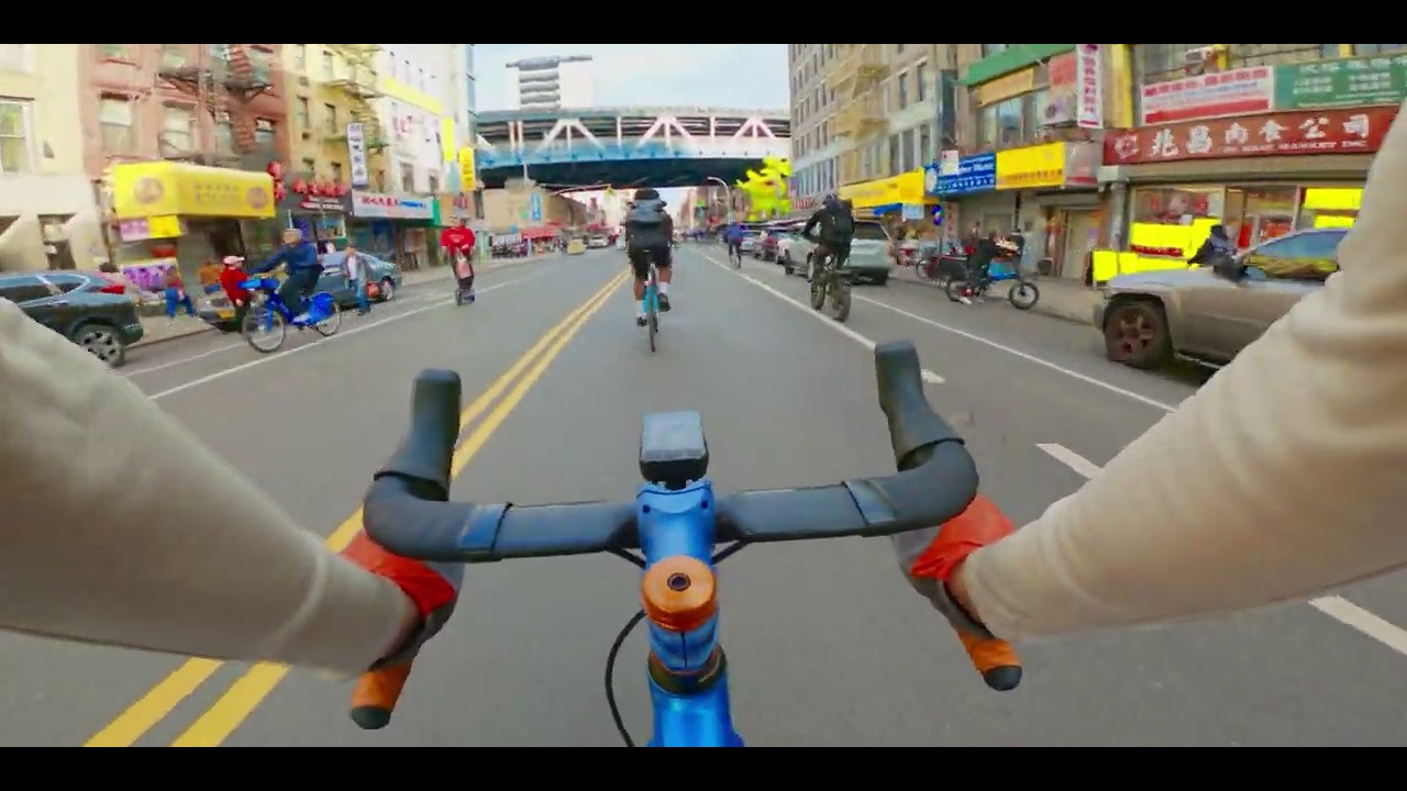 // Some clips of me riding the fixie from the archive // - YouTube