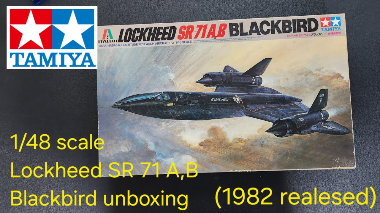 Tamiya 1/48 scale Lockheed sr 71 A,B Blackbird unboxing 1982 realesed ...