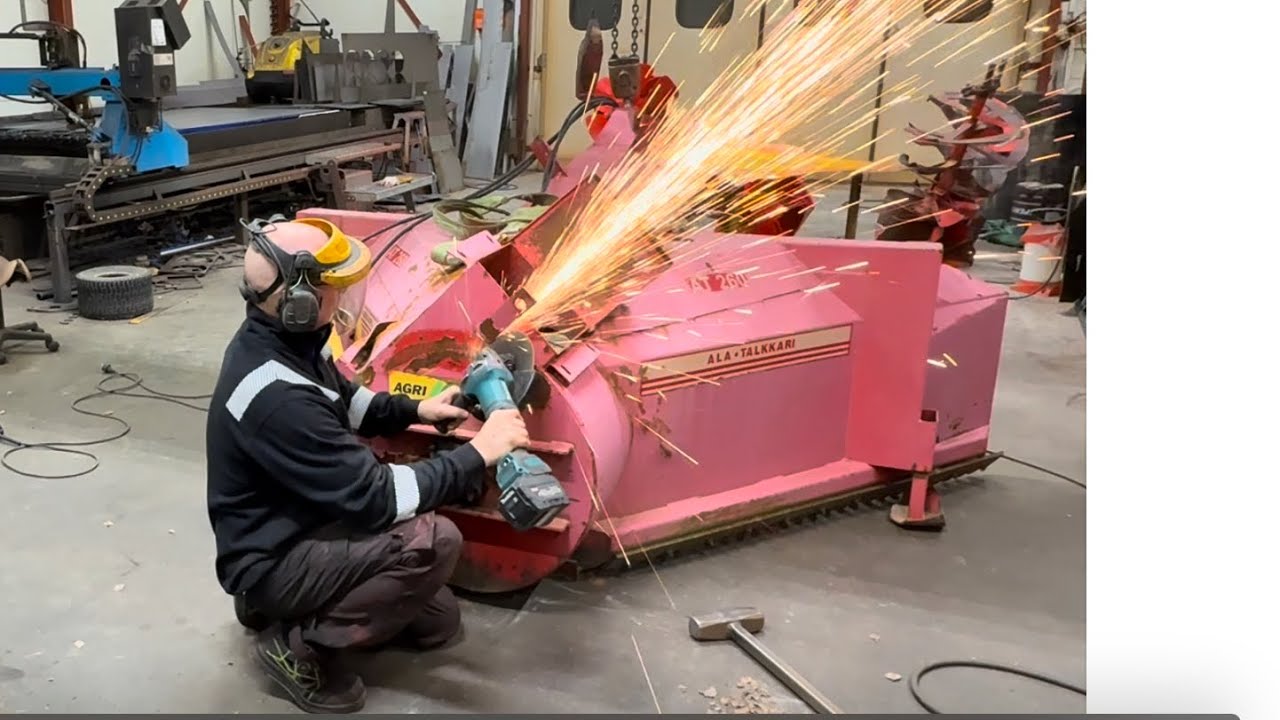 Uudet luukut - YouTube