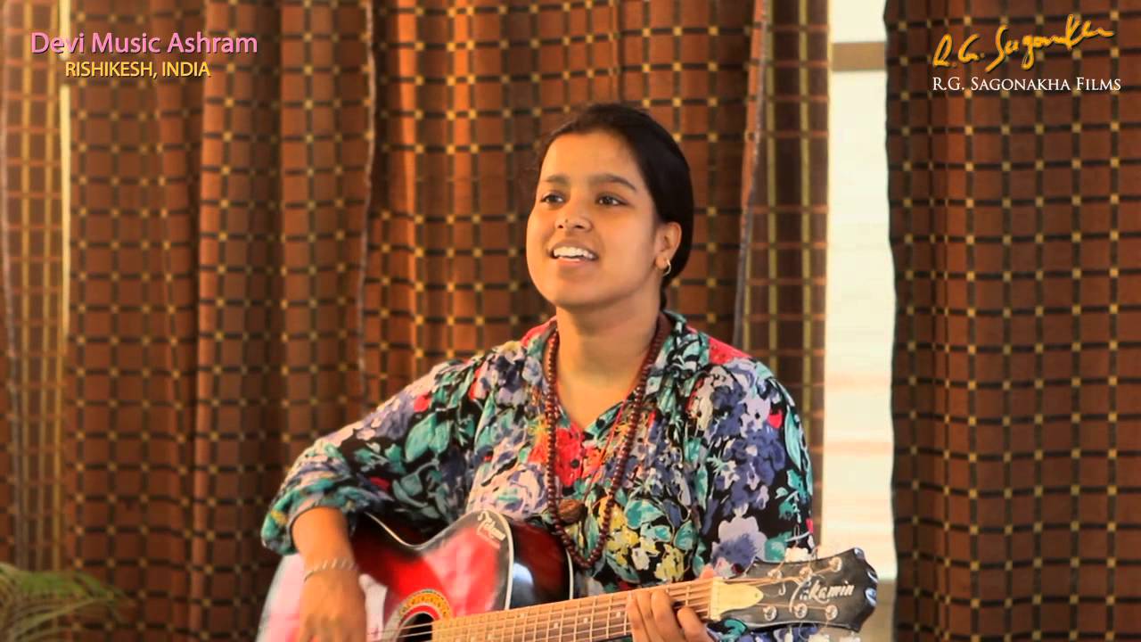 Devi Music Ashram - mathey pe main bindiya - Neeti - YouTube