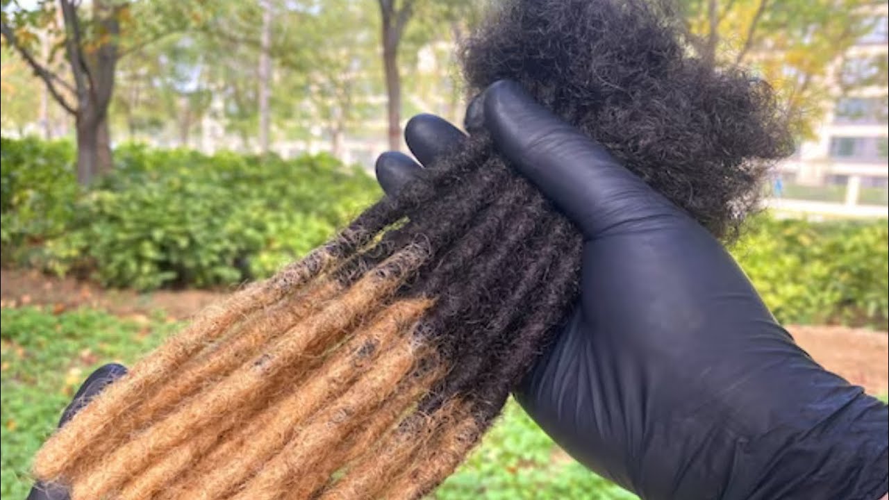 How to lock your hair - YouTube