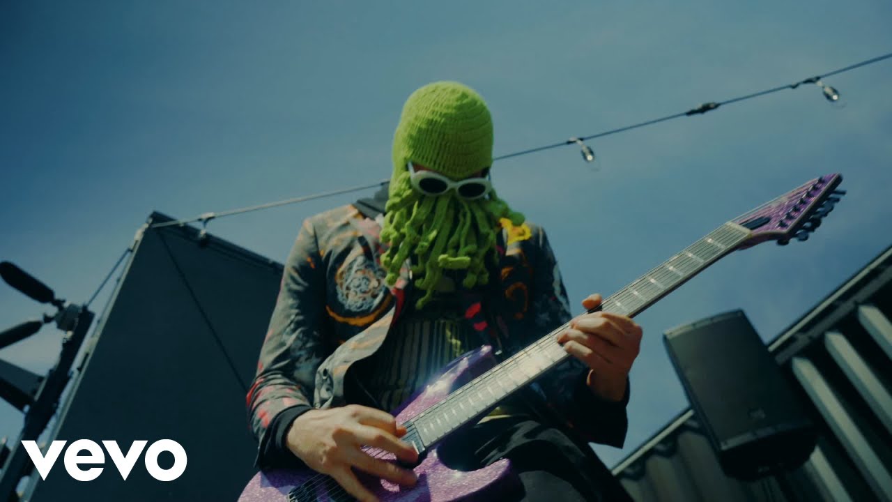 First Day on Earth - Broken Wing (Official Music Video) - YouTube