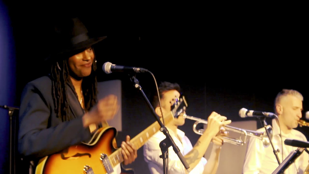 GABY DIOP - VIENS - CONCERT LIVE KEN SARO WIWA - YouTube