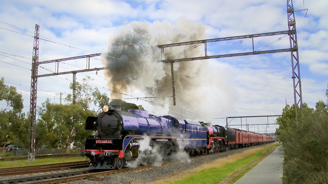 SteamRail "Snow Train" With R Class Steam Locomotives (16/8/2015 ...