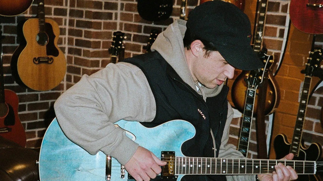 EP. 01: DAN ROTHMAN (LONDON GRAMMAR) AT STUDIO 13, GIBSON GUITARS AND ...