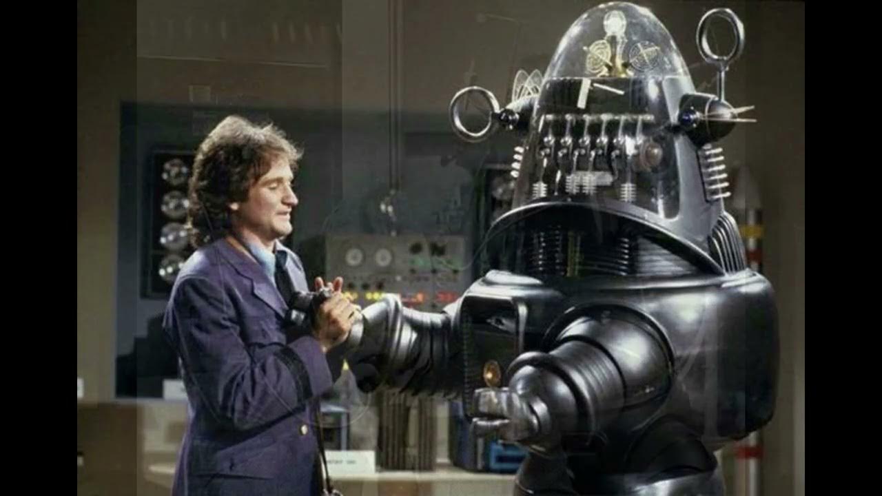 Lost In Space Robots Two Final - YouTube