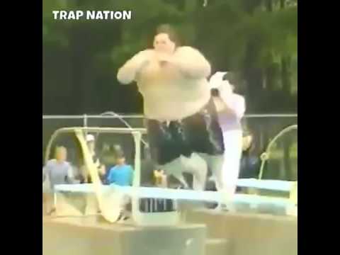 Tuffo a bomba! - YouTube